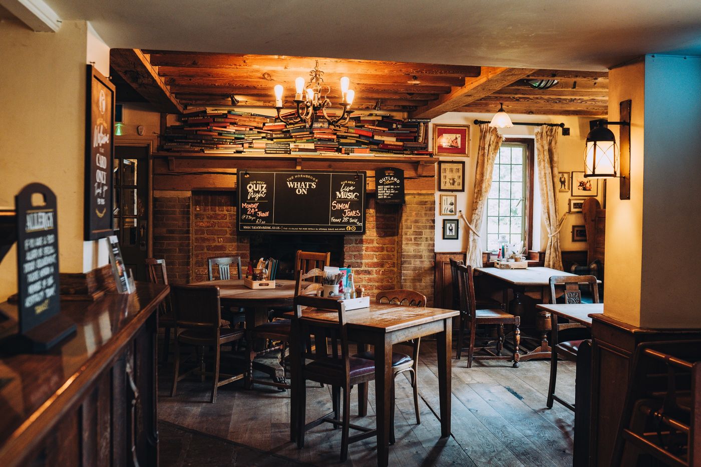 Hornbook Inn, Horsham | Country Pub & Restaurant, West Sussex